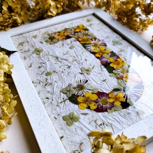 Letter Initial Pressed Flower Frame Personalized Gift - Etsy