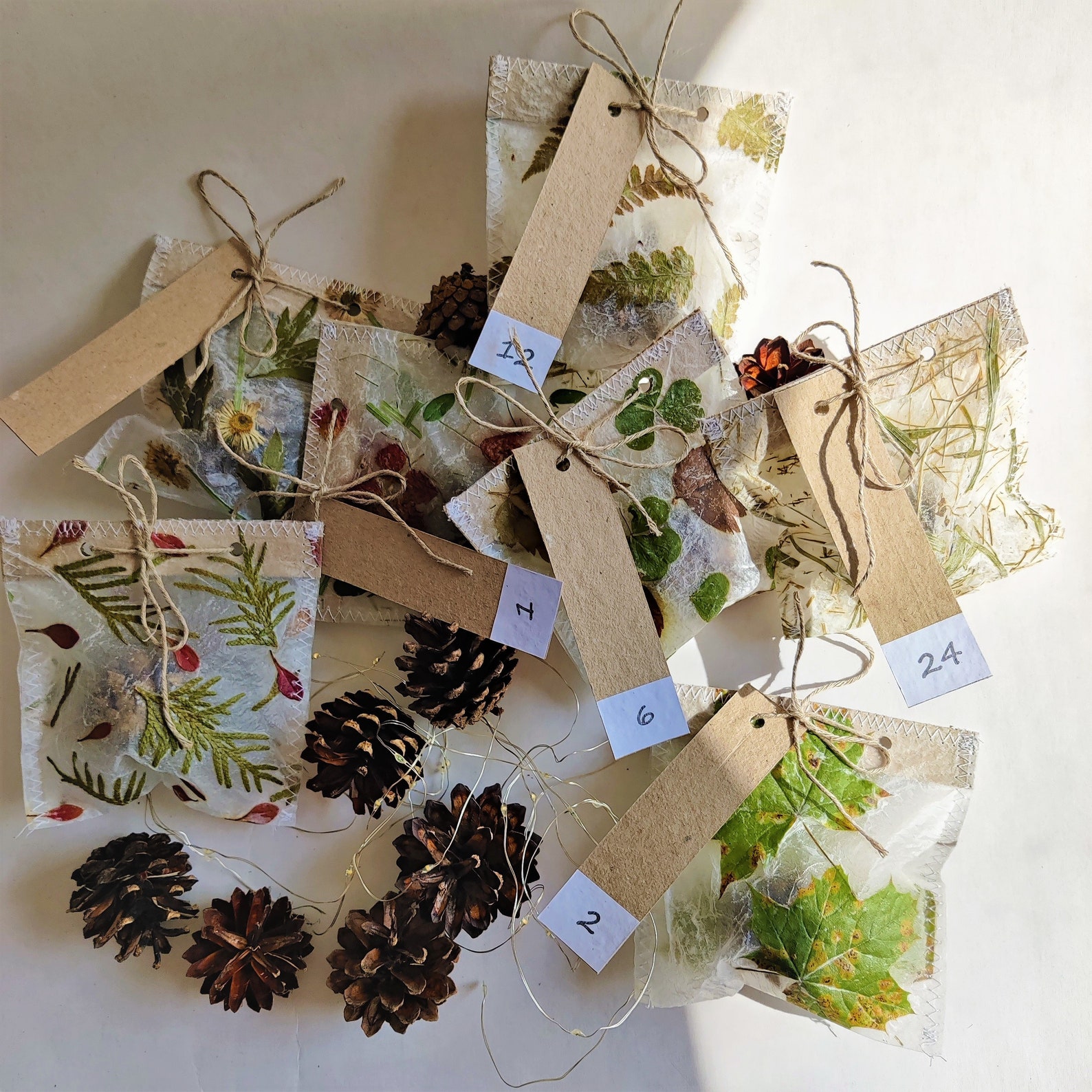 Advent Calendar Kit, 24 Christmas Gift Bags, Handmade Paper, Nature ...