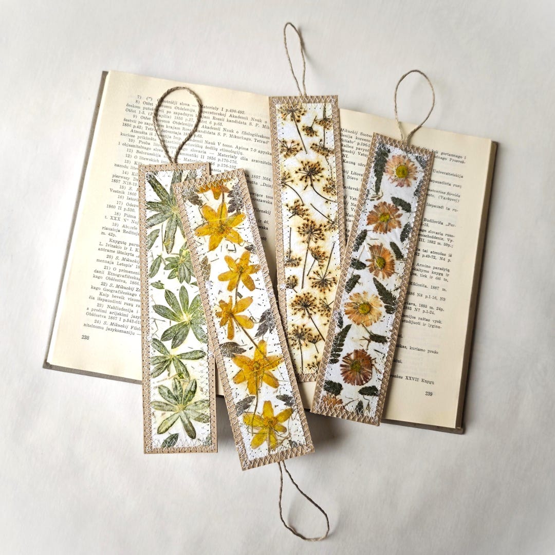 Pressed Flowers Bookmarks Set of 4 Literary Girl Gifts - Etsy