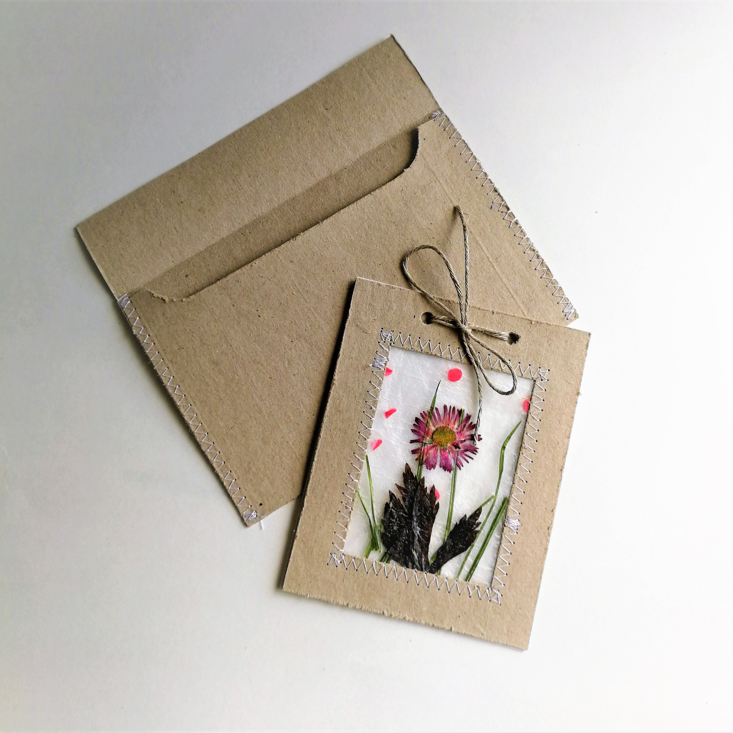 Real Pressed Flower Hand Made Paper Unique Cards and Envelopes Set of 5 ...