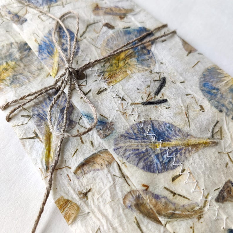 Pressed Flowers Paper Envelopes Handmade Stationery for Gifting ...