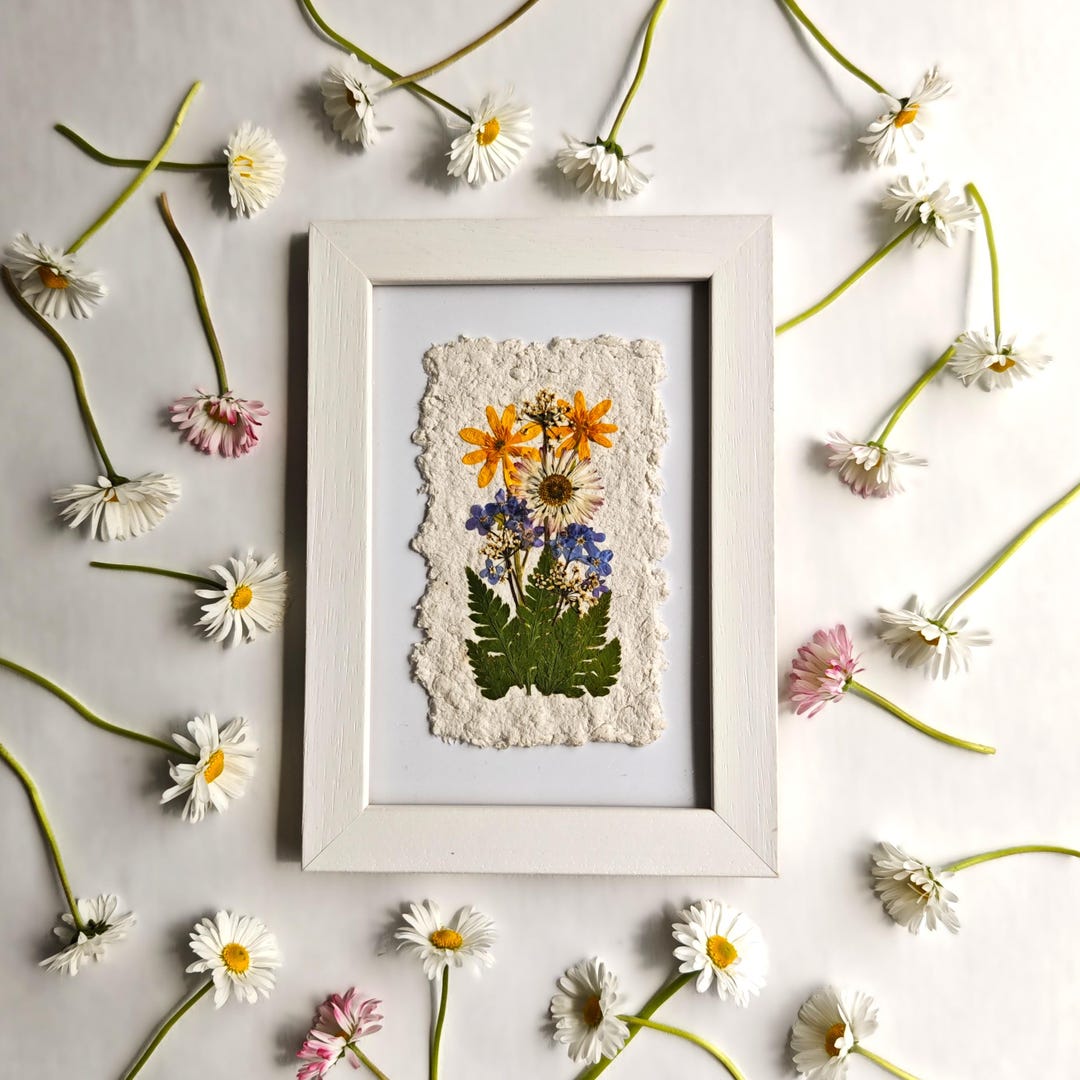 Mini Pressed Flowers Bouquet Frame Art Small Botanical Gift - Etsy