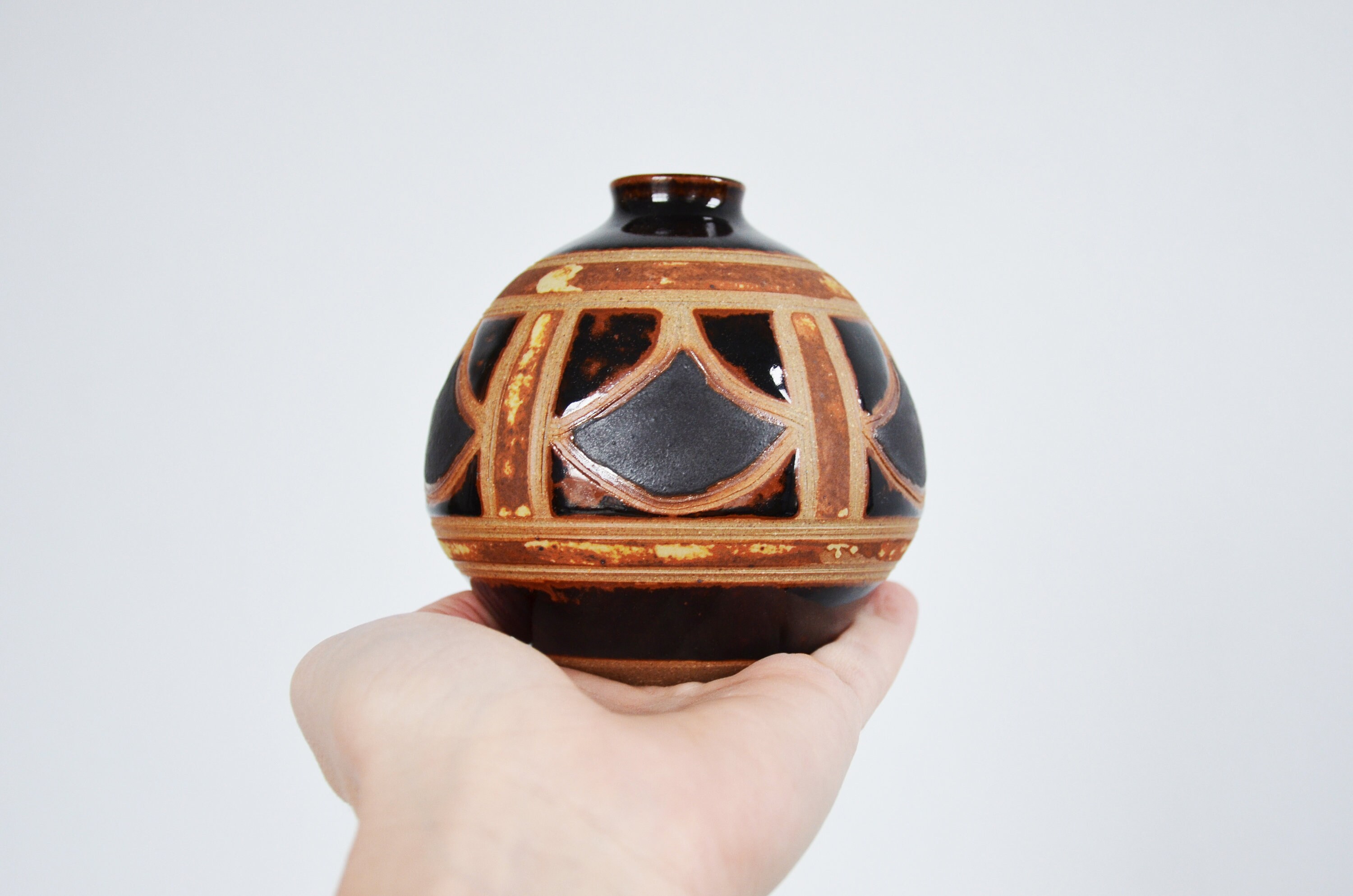 Vintage 1970s MICHAEL GAITSKELL Patterned Studio Pottery Weed Pot ...