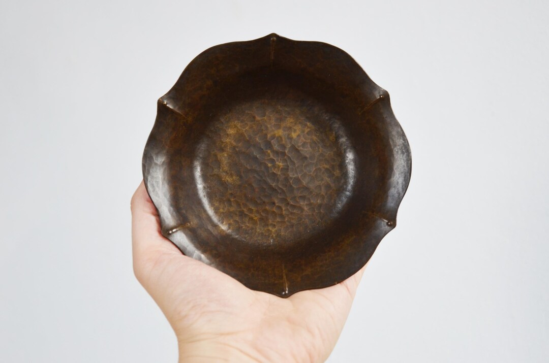 Vintage 1930s Rare Dutch Hammered Copper Arts and Crafts Bowl ...