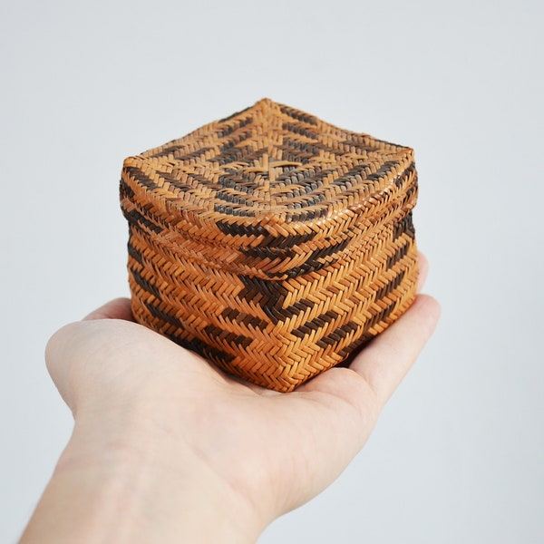 Cedar Bark - Etsy