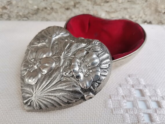 Vintage Heart Jewelry Box Silver Plated Metal Heart Box | Etsy