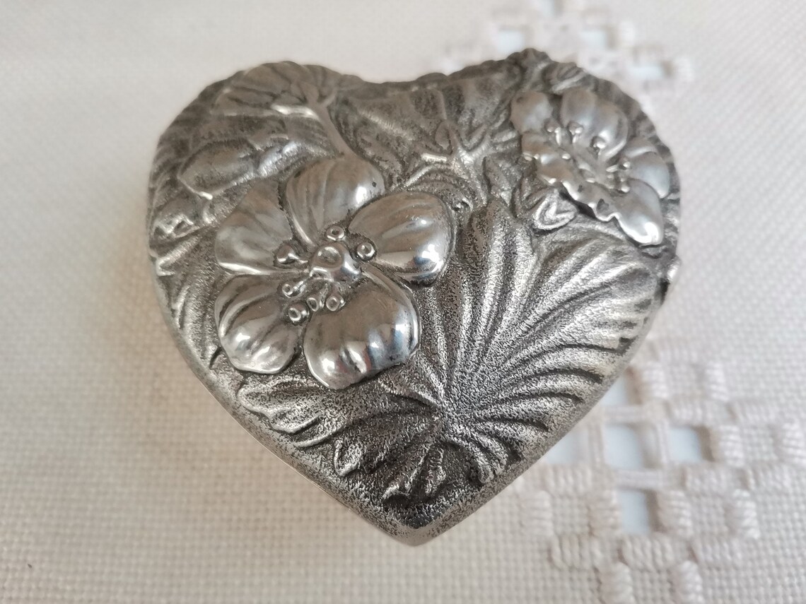 Vintage Heart Jewelry Box Silver Plated Metal Heart Box - Etsy