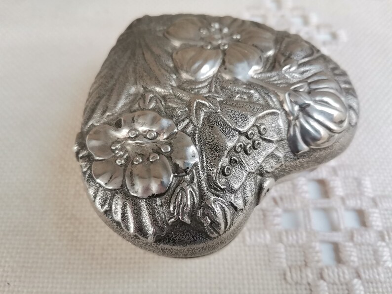 Vintage Heart Jewelry Box Silver Plated Metal Heart Box - Etsy