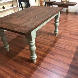 Turned Leg Farmhouse Table - Etsy