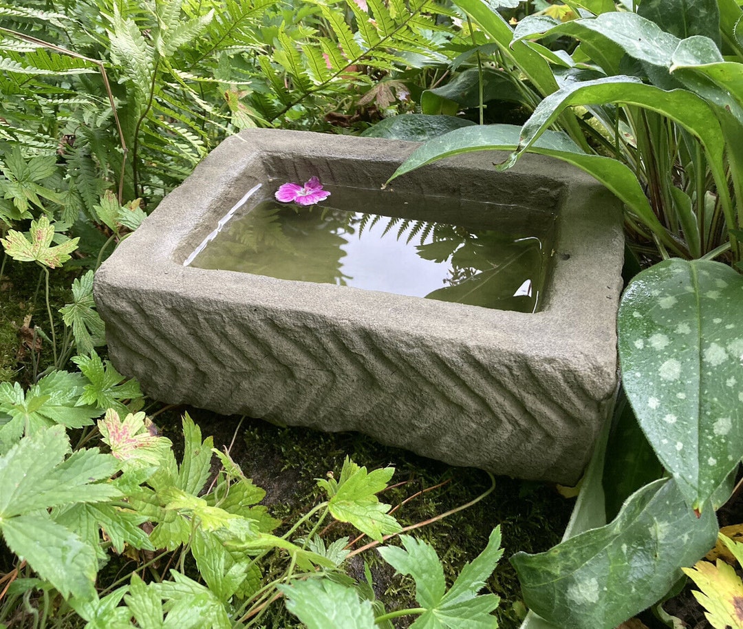 Reconstituted Stone Garden Rustic Rectangular Rockery Bird Bath Mini ...