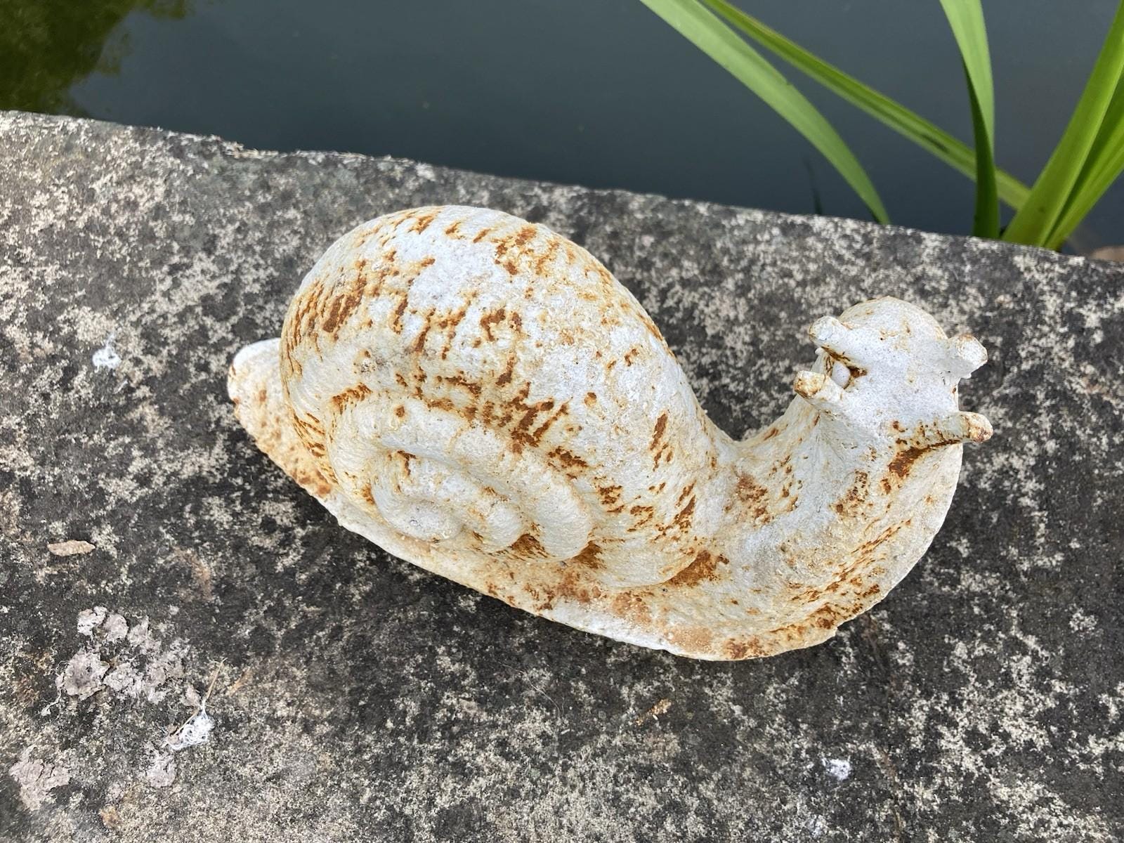 Cast Iron Snail Garden Ornament - Etsy UK