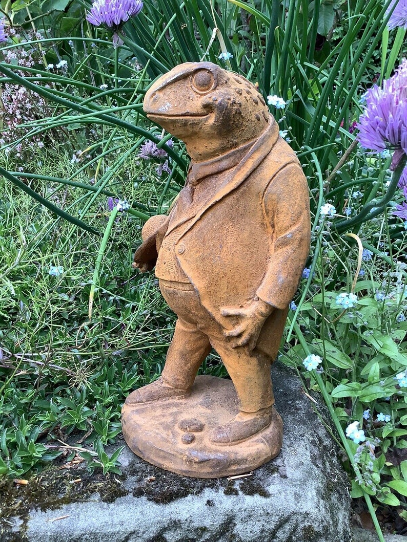 Metal Rusty Cast Iron Mr Toad Statue Ornament Wind in the Willows - Etsy UK