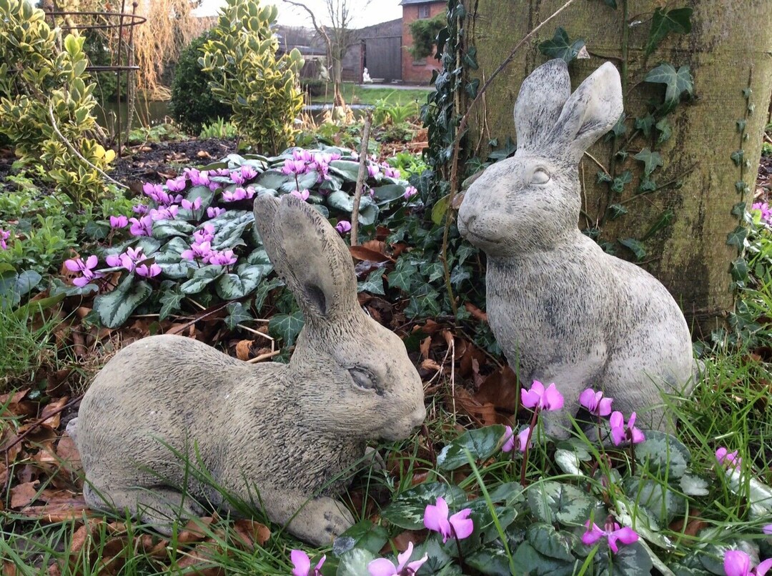 Reconstituted Stone Garden Pair of Rabbit Ornaments - Etsy UK