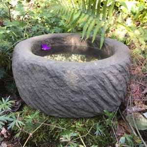 Reconstituted Stone Garden Old Style Deep Rockery Bird Bath / Mini Pond ...