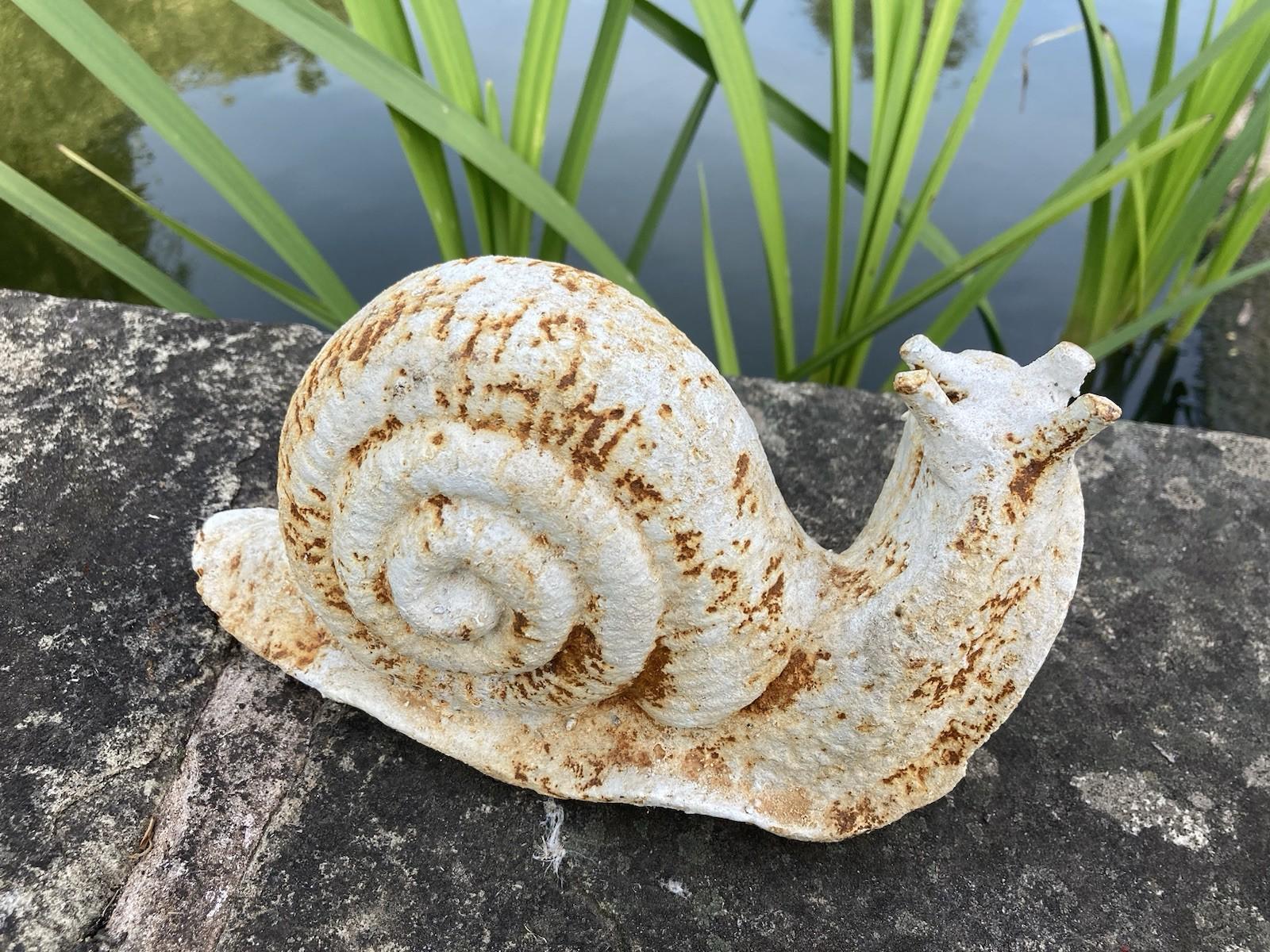 Cast Iron Snail Garden Ornament - Etsy UK
