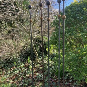 Set of 5 X 1.5m Tall Rusty Metal Multiple Ball Heavy Duty Tree Garden ...