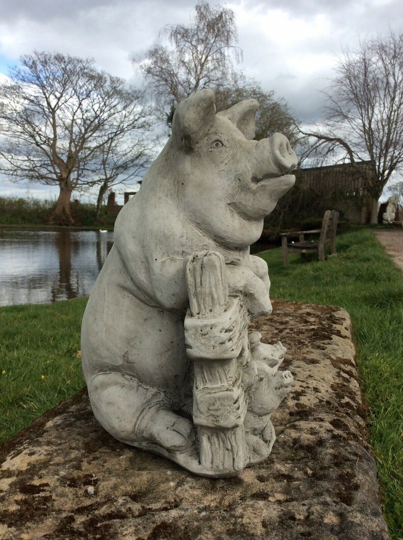 Reconstituted Stone Garden Pig and Piglets Family Statue - Etsy UK