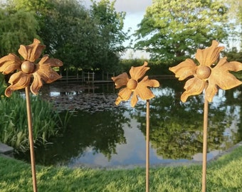 Set of 3 Rusty Metal Thistle Plant Supports / Stands Garden | Etsy UK
