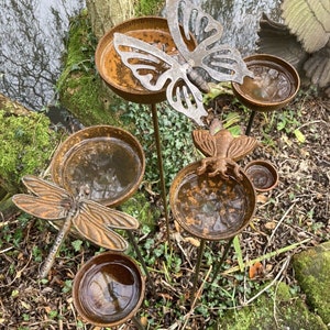 Set of 7 Rusty Metal Insect Rain Catcher Garden Stakes - Etsy UK