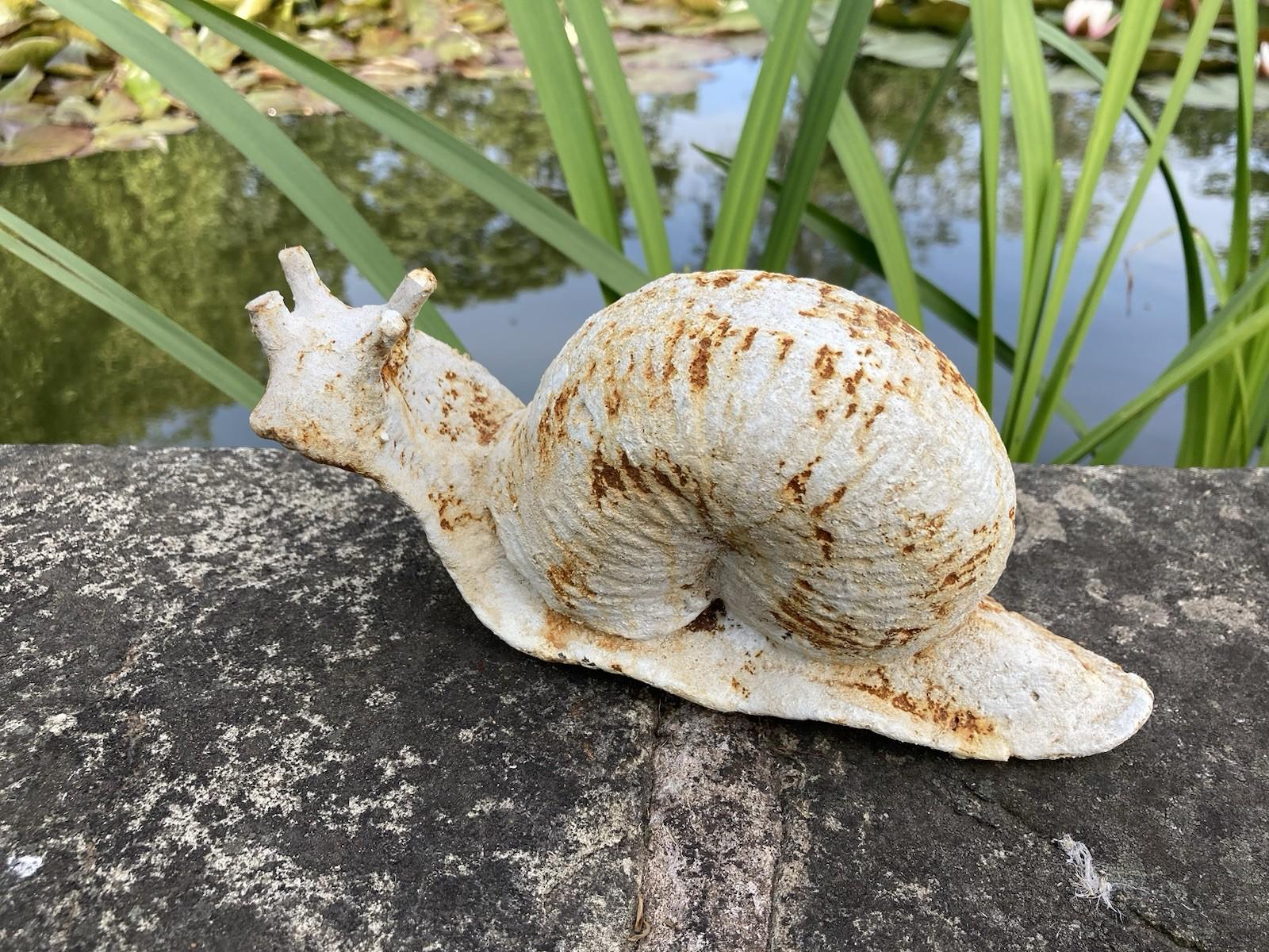 Cast Iron Snail Garden Ornament - Etsy UK
