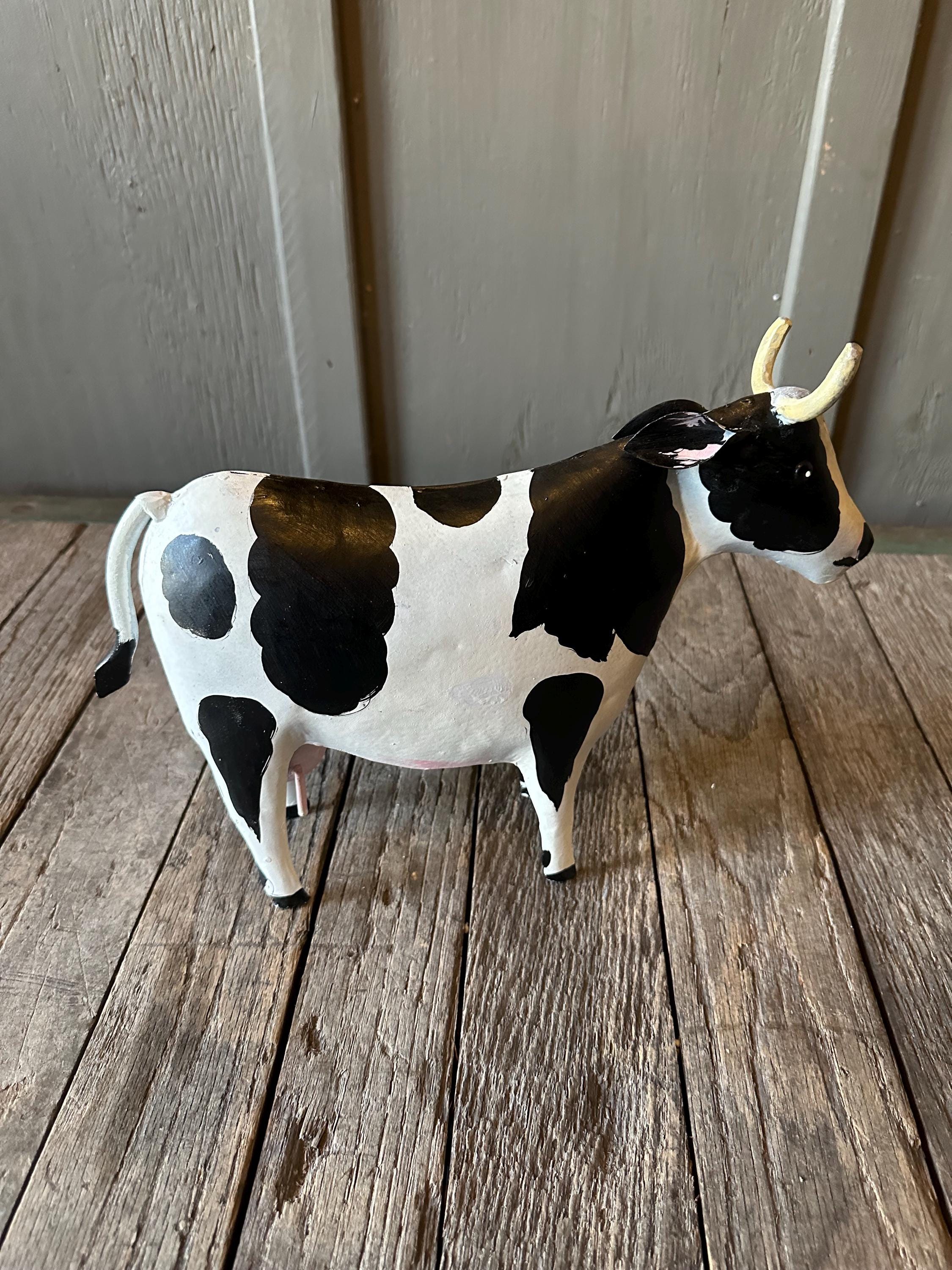 Set of 3 Cute Metal Cow Statues Large, Medium, & Small - Etsy