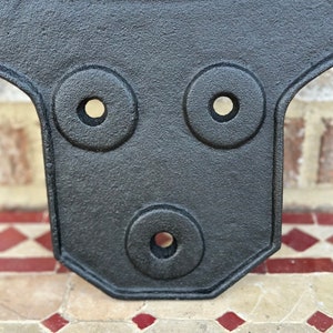 Cast Iron Bell Upright Yoke Dinner Upright Holder Display Farmhouse No ...