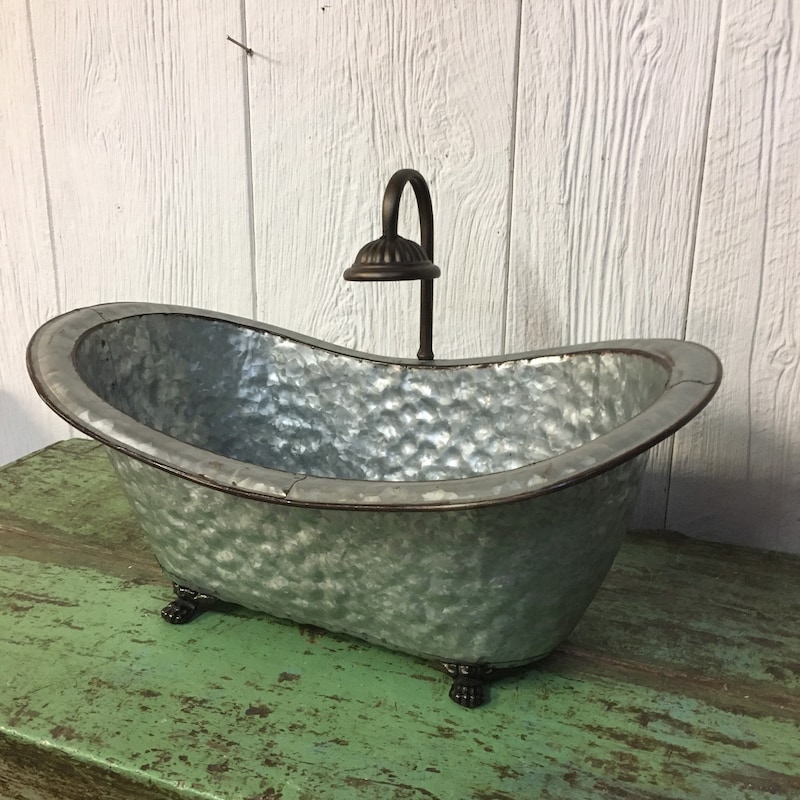 Claw Foot Planter - Etsy
