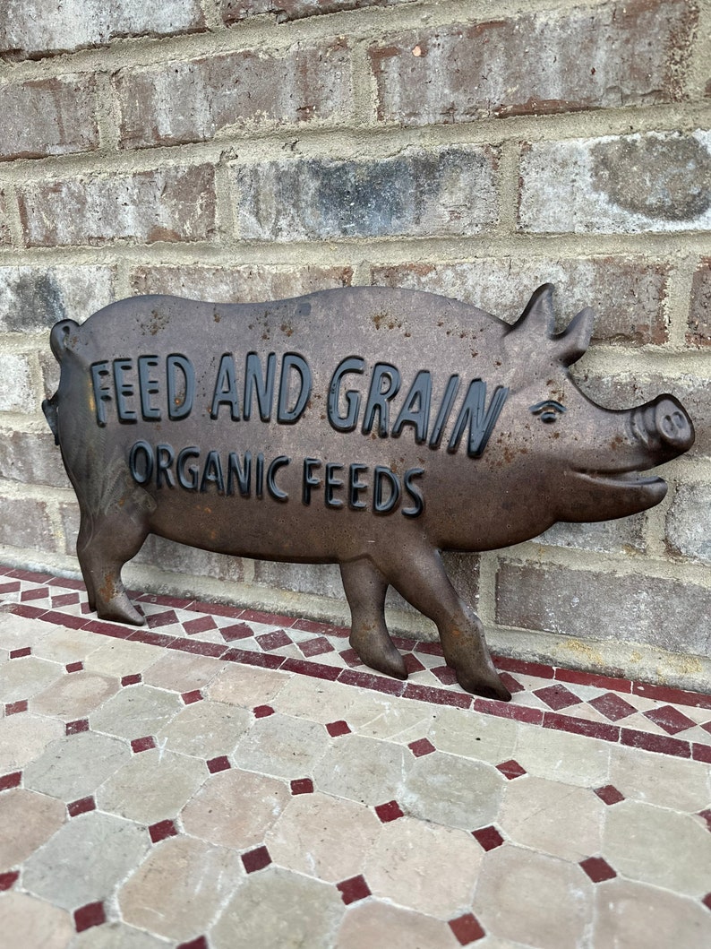 Vintage Style Metal Feed & Grain Organic Feeds Pig Sign Antique ...