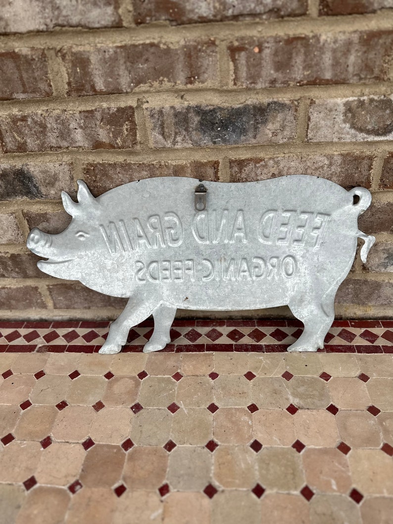 Vintage Style Metal Feed & Grain Organic Feeds Pig Sign Antique ...