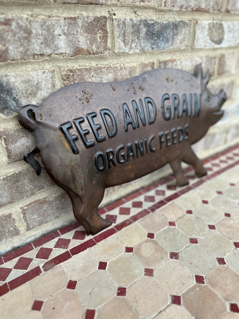 Vintage Style Metal Feed & Grain Organic Feeds Pig Sign Antique ...