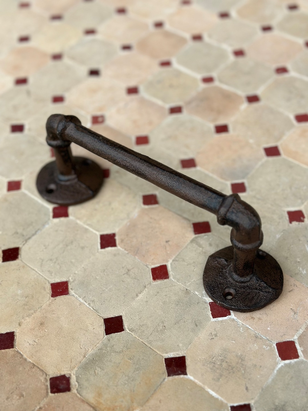 Antique Style Rustic Cast Iron Handle Bar Barn Pipe Hand Towel Door ...