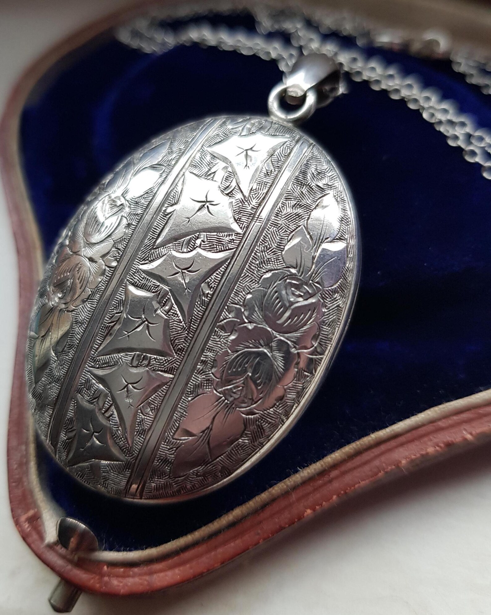 Antique Victorian Sterling Silver Aesthetic Ivy Leaf Locket Necklace ...