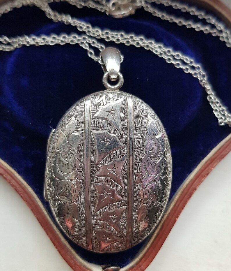Antique Victorian Sterling Silver Aesthetic Ivy Leaf Locket Necklace ...