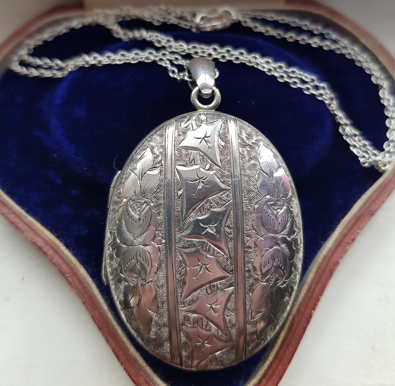 Antique Victorian Sterling Silver Aesthetic Ivy Leaf Locket Necklace ...