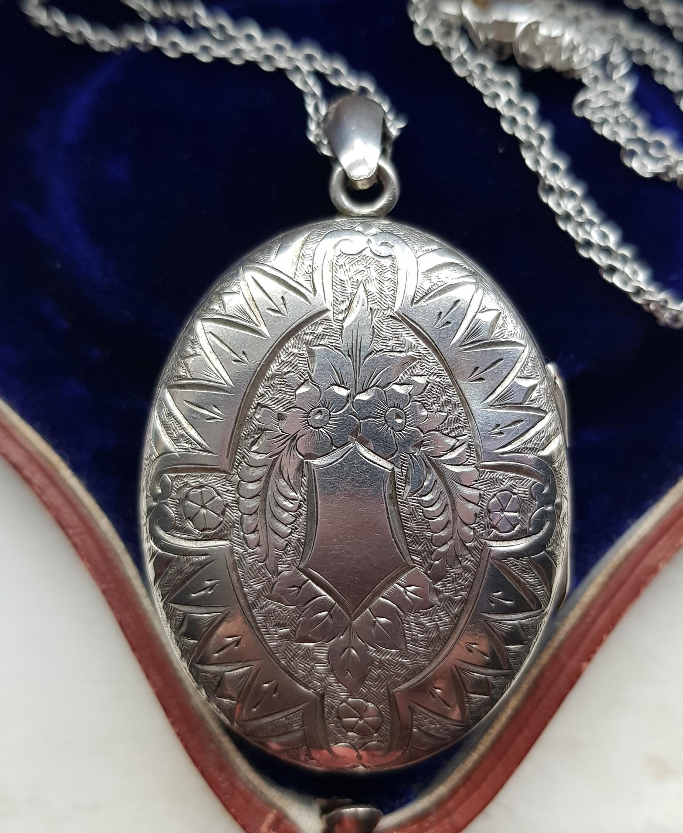 Antique Victorian Sterling Silver Aesthetic Ivy Leaf Locket Necklace ...