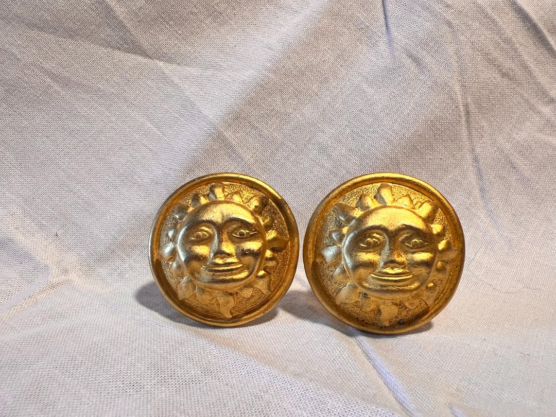 Large Vintage Gold Tone Faux Tabra Design Smiling Sun Clip on Earrings ...