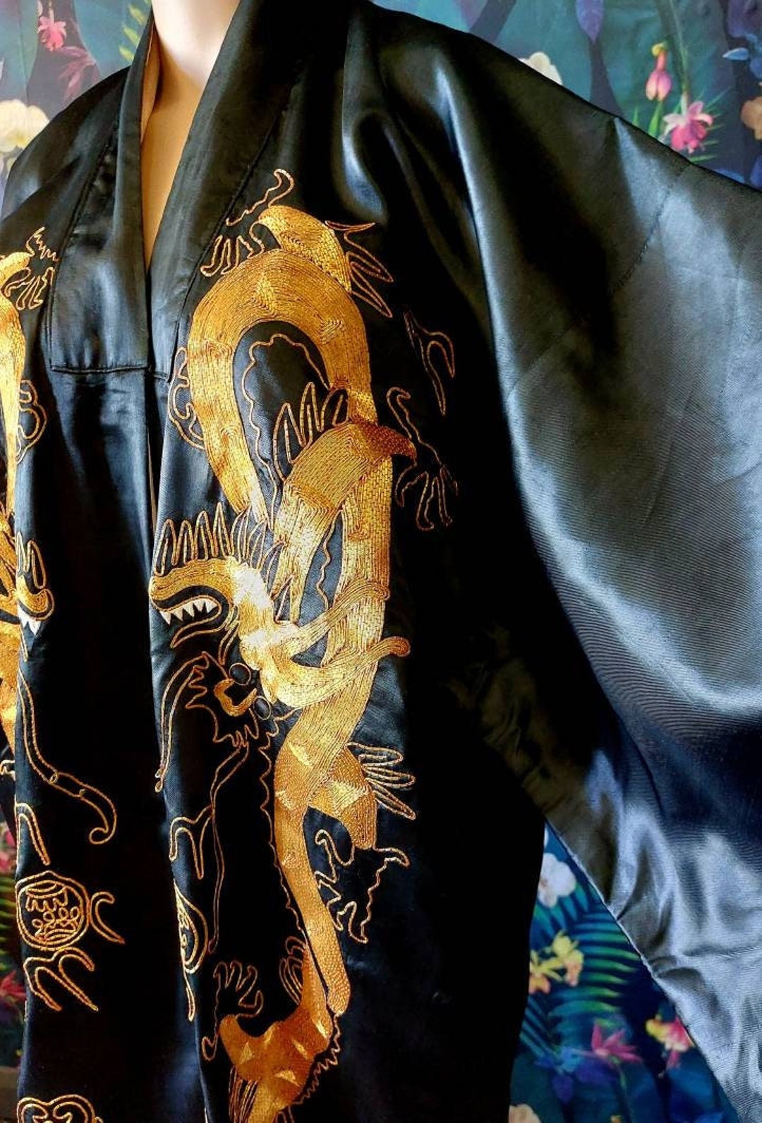 Vintage Embroidered Goldwork Kimono-1940s Embroidered Dragon Kimono ...