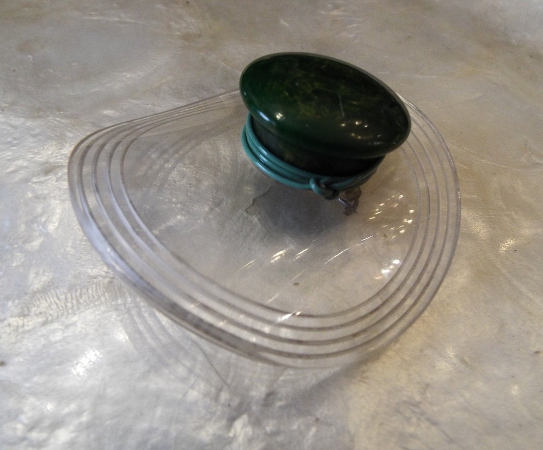 Vintage Lucite Brooch~1940s Lucite Brooch With Bakelite Detail~lucite ...