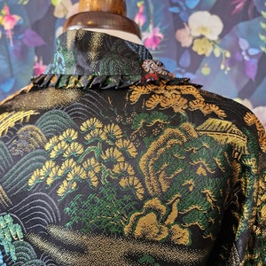 Vintage Chinese Brocade Robe-1950s Chinese Metallic Brocade Housecoat ...