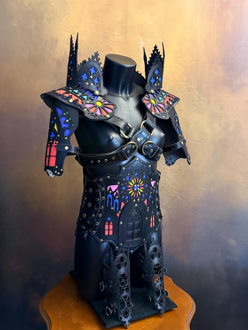 1 Gothic Cathedral Shoulder Pauldron - Etsy