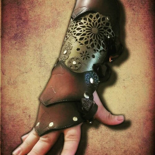 Steampunk Fantasy Vampire Armor Gauntlet Glove Hand Cosplay - Etsy