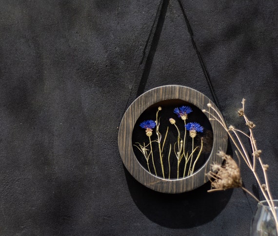 Round Wall Decor 8 Pressed Flower Frame Real Flowers - Etsy