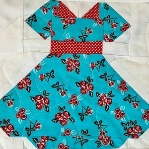 Vintage Dress Quilt Block - Etsy