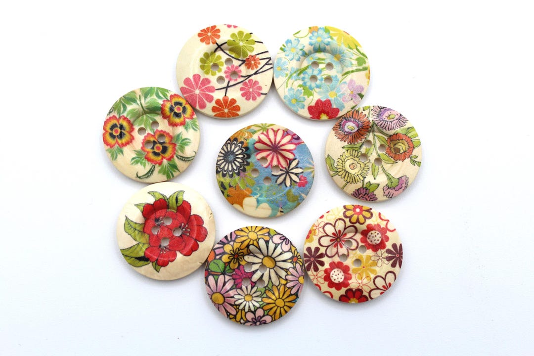 Extra Large Buttons. Wooden Buttons With Flowers Design. 30mm ...