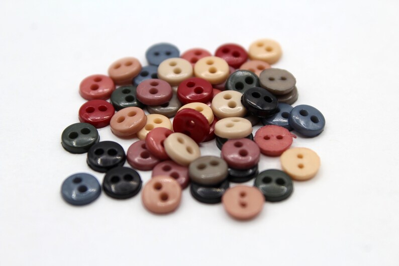 50 Small 1/4" (6mm) Round Buttons for Sewing, Knitting and Craft. Tiny ...