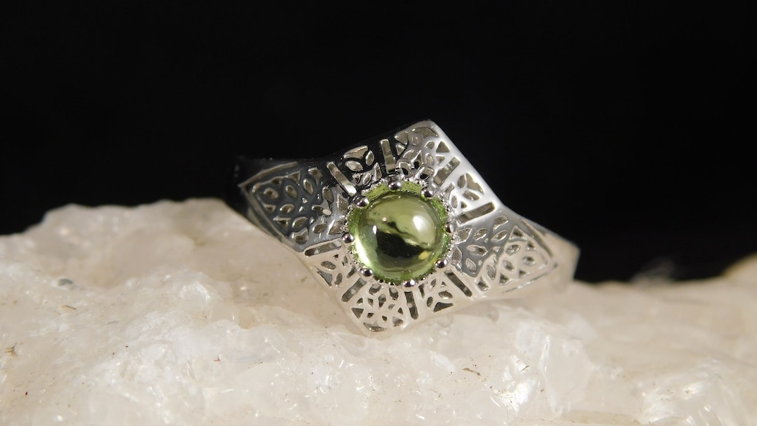 0.70 Ct. Round Cabochon Peridot Ring Art Deco Style Sterling Silver - Etsy