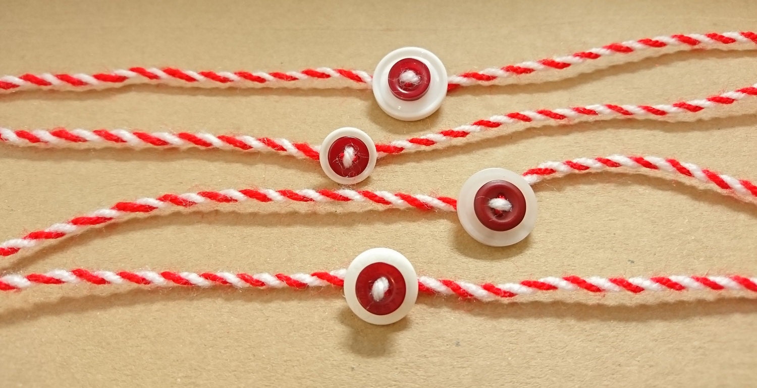 2pcs Pequeño Blanco y Rojo Botón Martenitsa Pulsera a / | Etsy