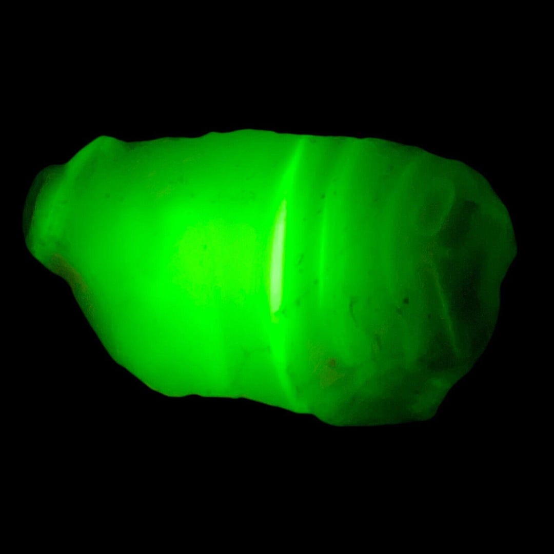 Pink Cream Layered Art Glass Cullet Glowing Uranium Slag Glass #4GX232 ...