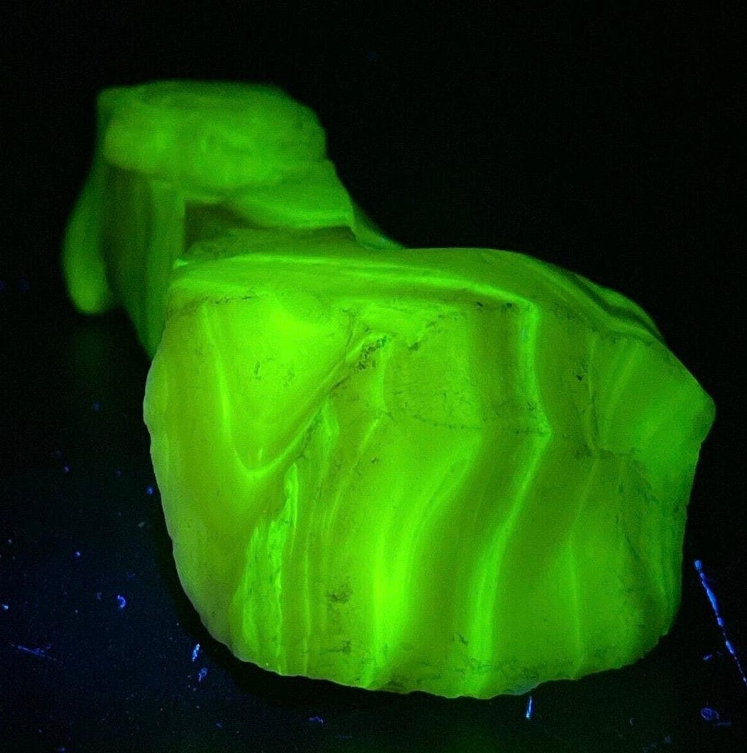 Pink Swirl Milk Glass Art Glass Cullet Glowing Uranium Slag Glass ...