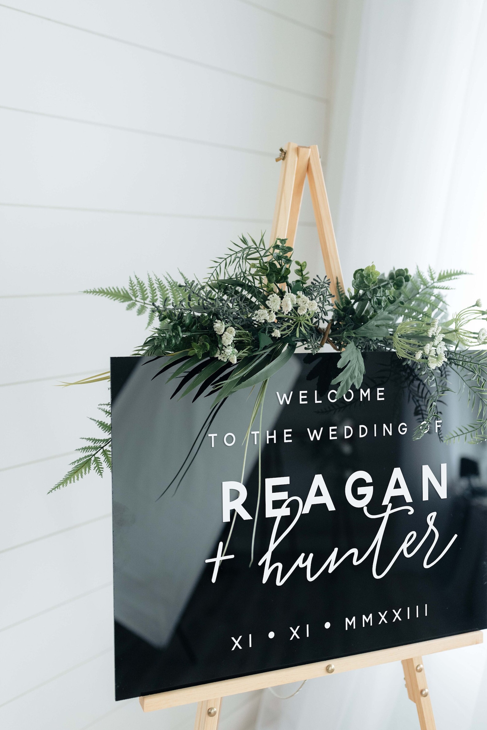 Acrylic Wedding Welcome Sign Bride and Groom Modern Decor - Etsy